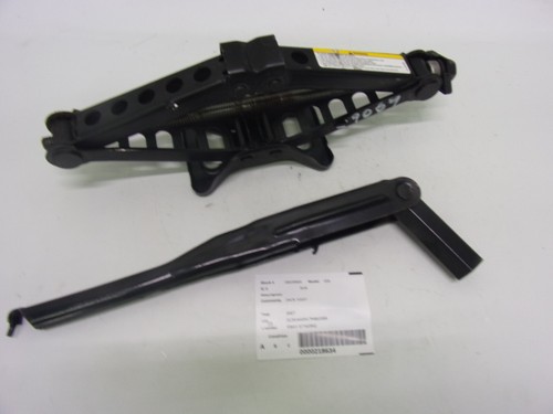 CHRYSLER 300 Jack 2007 | eBay