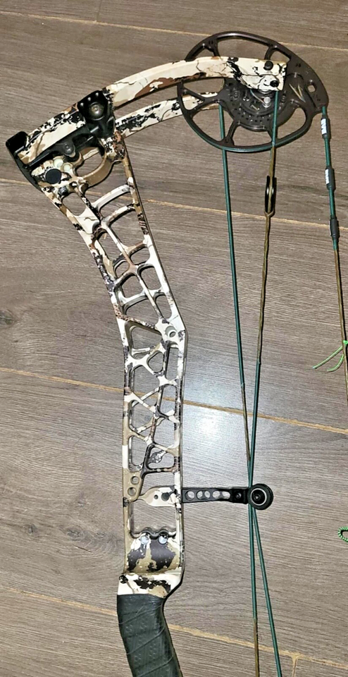 DARTON SEQUEL 31 BOW right hand 25"-31.5" 70lbs | eBay