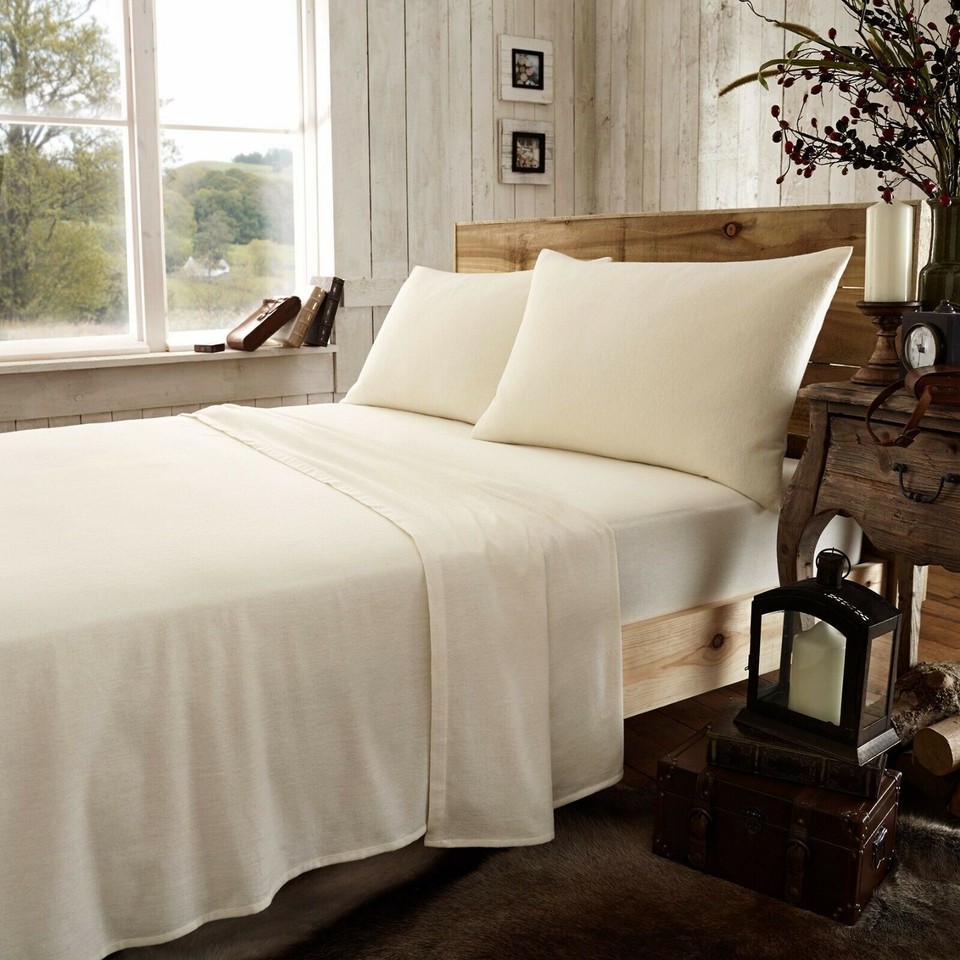 100% Brushed Cotton Thermal Flannelette Printed Plain Sheet Set ...