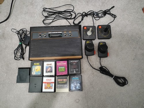 Working Atari 2600 Vintage 4 button, 9 Games Console system Joysticks ...
