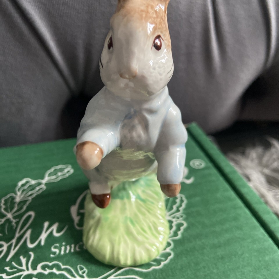 RARE VINTAGE BESWICK BEATRIX POTTER GOLD BACK STAMP PETER RABBIT | eBay UK