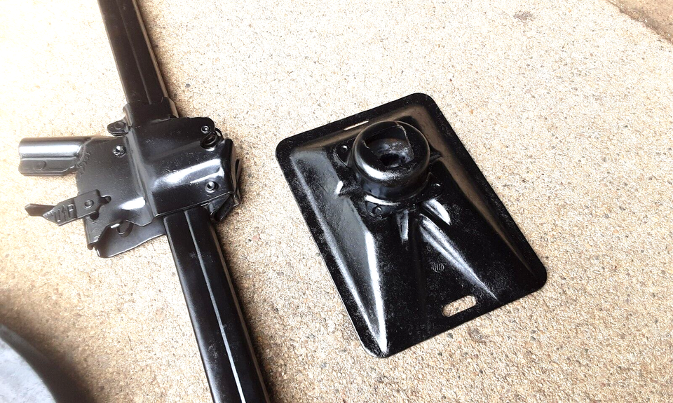 Buick GM Bumper Jack Wildcat, Lesabre, Electra 225. 1968 Convertible ...