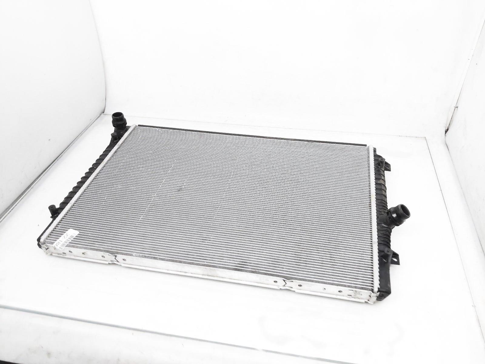 2022 Volkswagen Passat 2.0L Auto Trans Radiator 5C0121251k *Turbo Pkg ...