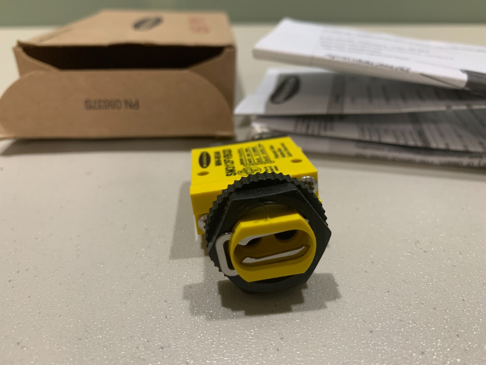 Banner SM312FVBQD Mini Beam Sensor for sale online | eBay