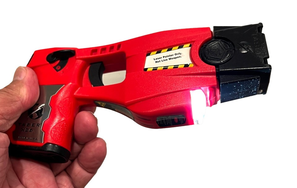Axon Taser X26 - Handle- Red Demo Laser Point - Non Functioning ...
