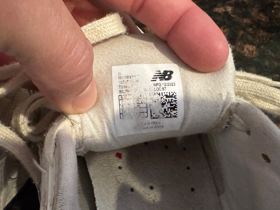 New Balance 2002R Calm Taupe 2002RCC Mens 5.5 / Womans 7 | eBay