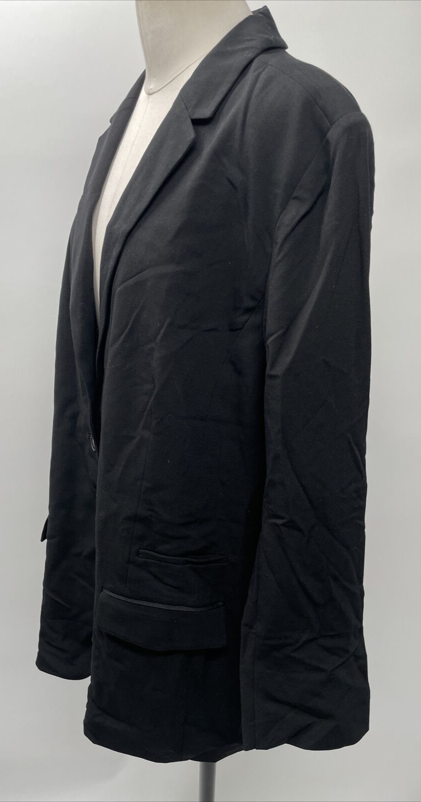 Lane Bryant Women's Ventless Two Button Tailored Stretch Black Blazer ...