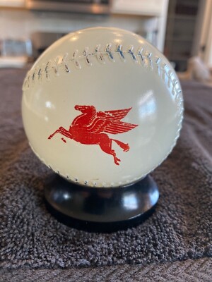 VINTAGE CINCINNATI REDS GLASS BASEBALL BANK PEGASUS MOBIL GAS & OIL ...