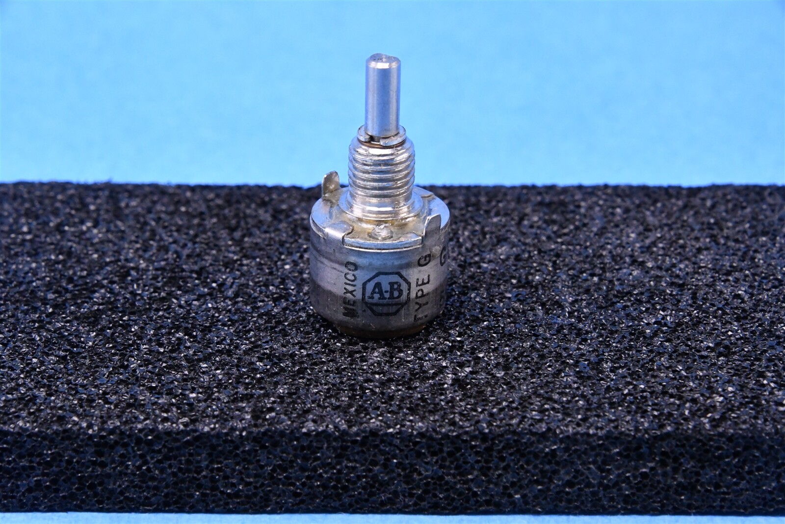 Allen-Bradley Variable Resistor 5K Ohm 5,000 Ohm Resistor GA2G036F502UZ ...