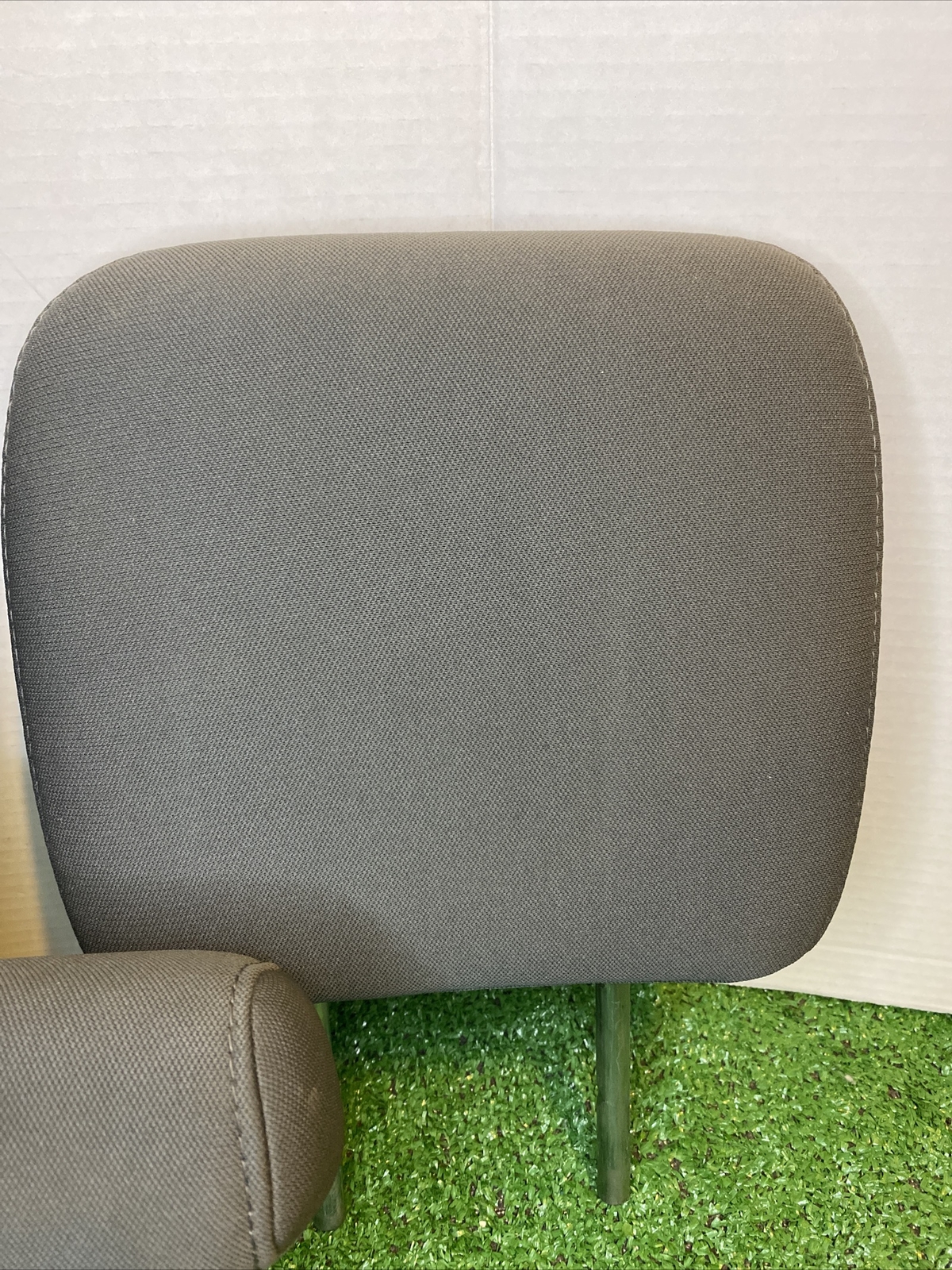 2013-2017 Dodge Ram 1500 2500 gray cloth Rear Head Rest Headrest set of ...