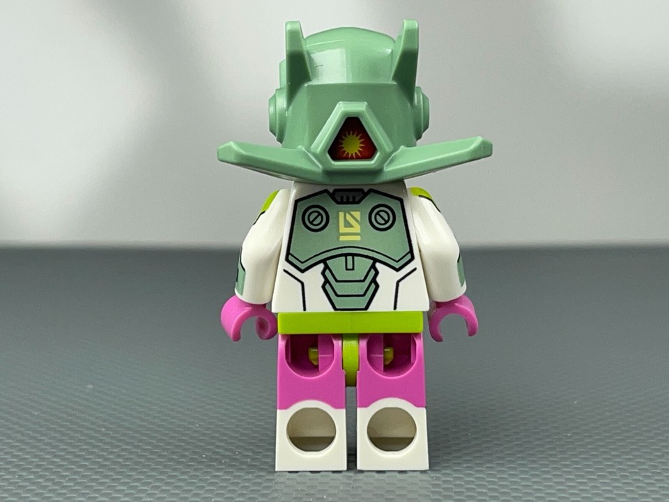 LEGO Robot Warrior Collectible Minifigure Series 24 CMF 71037 Alien ...