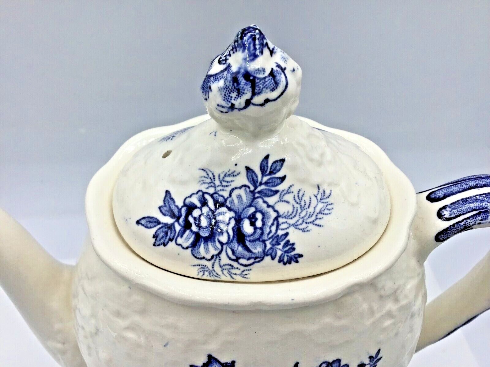 Vtg MASON'S Ironstone teapot - Embossed Hanging Basket / Ascot on Oak ...