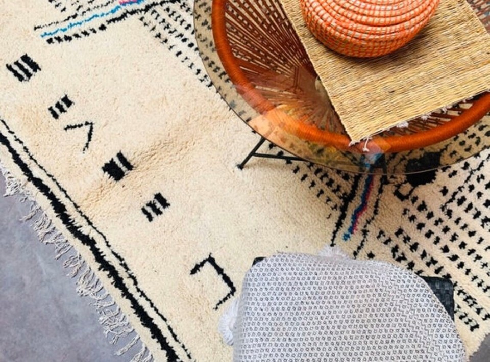 New Berber design Hand-Knotted Moroccan wool rug - White and Back ...