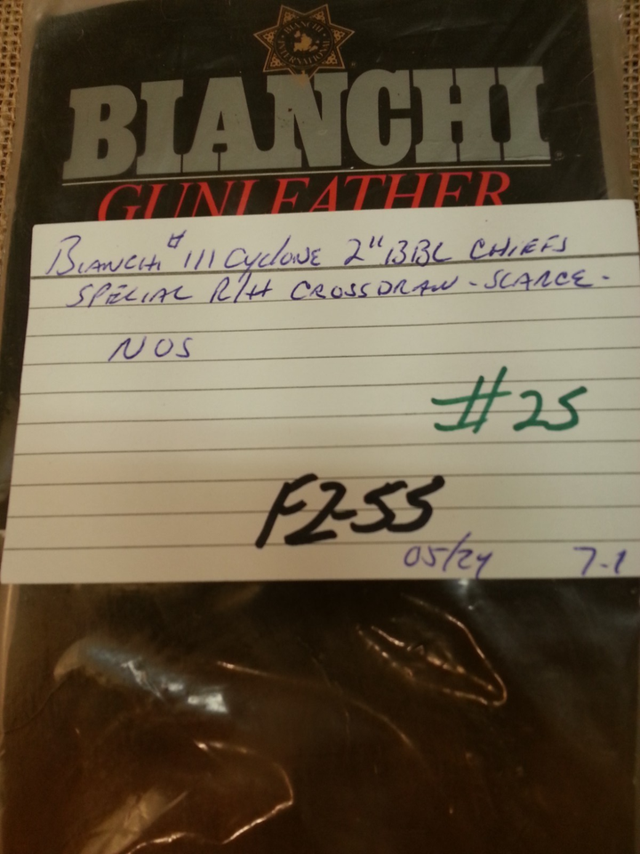 Bianchi #111 "Cyclone" Crossdraw R/H Belt Holster Smith & Wesson Chiefs ...