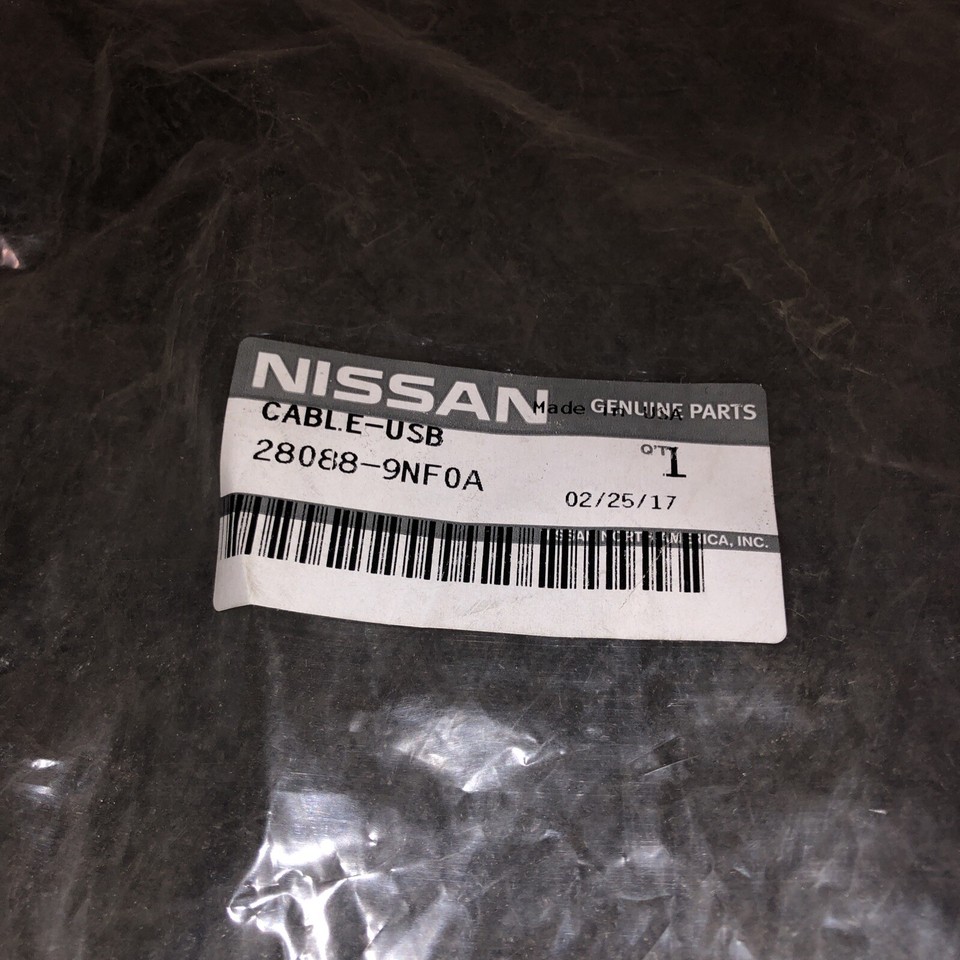 Genuine NEW Infiniti USB Console Cable 2016-2020 28088-9NF0A | eBay