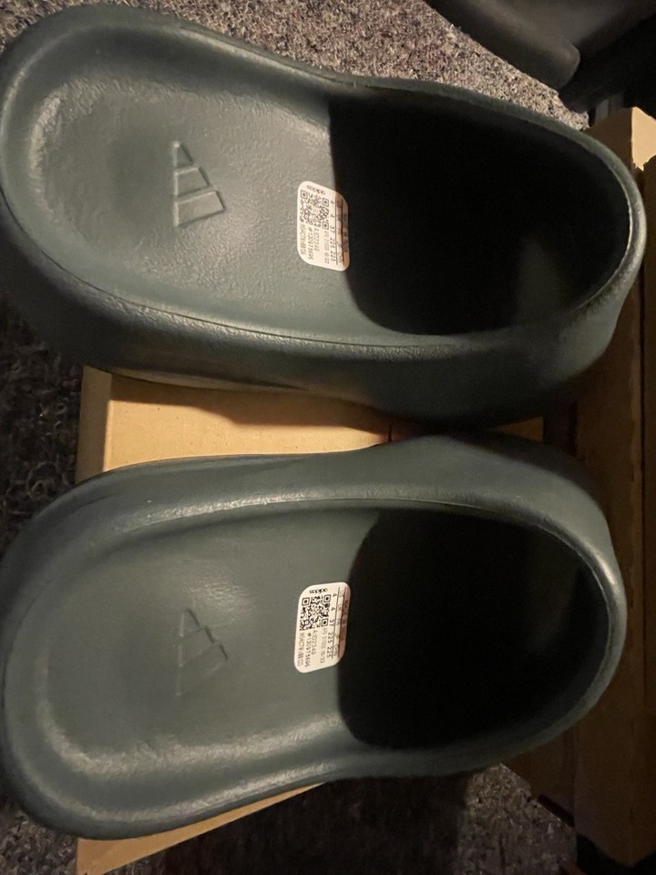 Adidas Yeezy Slide Slate Marine ID2349 size uk 4 brand new in box NO ...