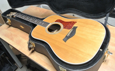 TAYLOR MODEL 810 ACOUSTIC GUITAR WITH CASE | eBay