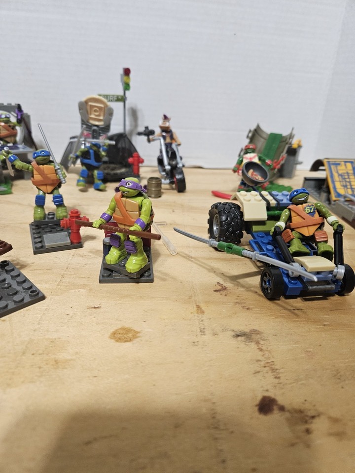 2015-2016 Teenage Mutant Ninja Turtles Mega Bloks & Mega Construx Sets ...