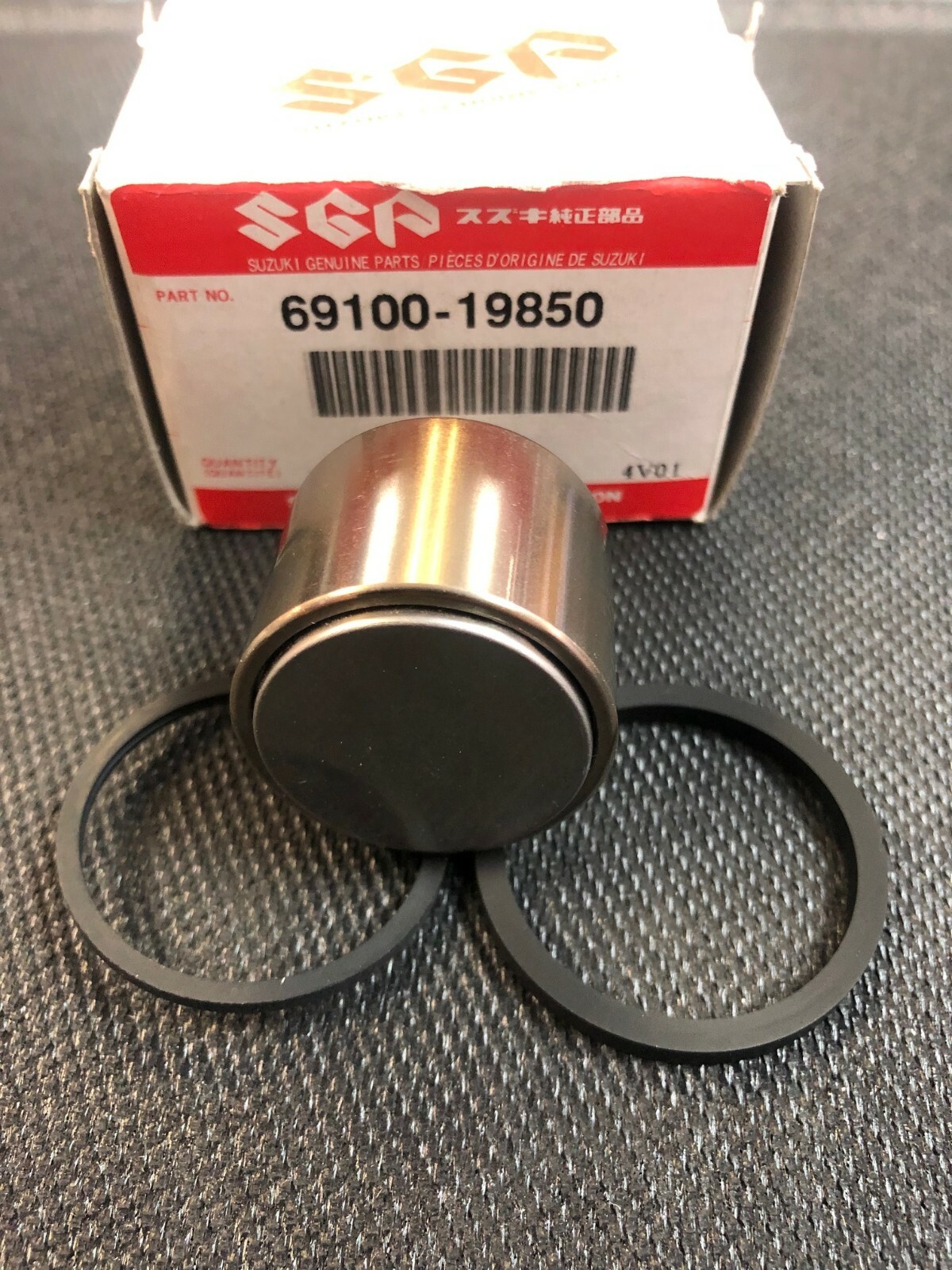 OEM SUZUKI Rear Brake Caliper piston set 69100-19850 LT-Z400 LT-R450 ...
