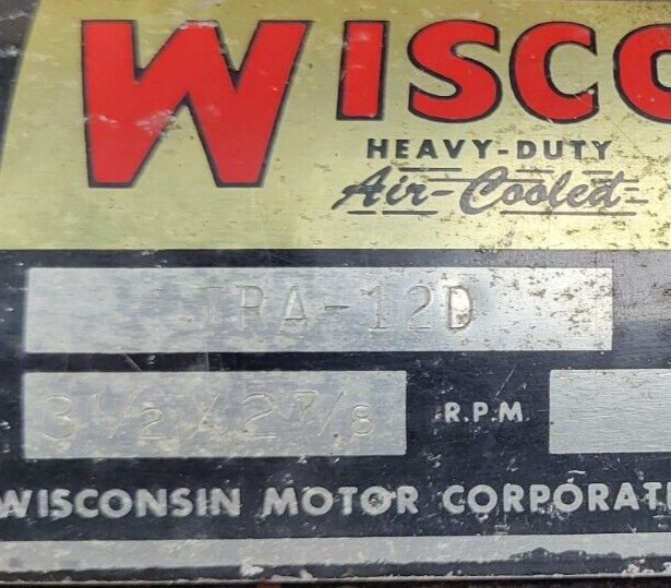 Wisconsin Model TRA-12D Engine Ser 4789909 W/ Fuel tank with starter ...