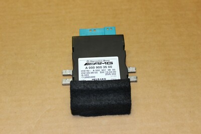 Mercedes Benz C63 AMG W204 2011 V8 Fuel Pump Control Unit Relay ECU ...