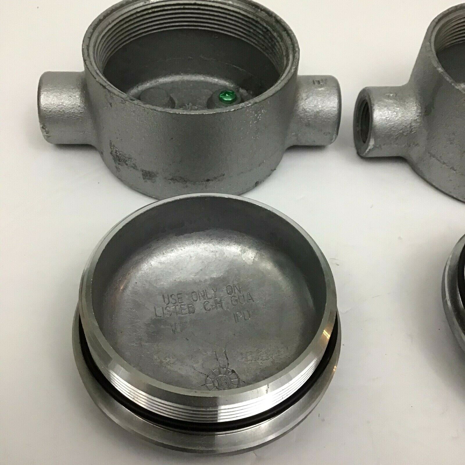 Eaton GUAC16 Conduit Outlet Boxes 1/2" Threaded - Box of 2 | eBay