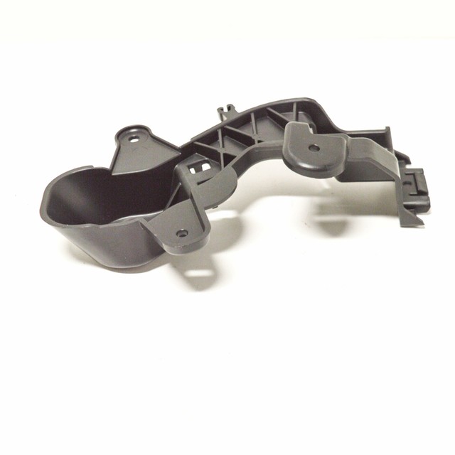 Mercedes W205 Rear Bumper Trim Bracket Mount Lower Left A2058851914 ...