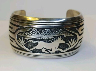 LARGE THOMAS SINGER ENGRAVED NAVAJO INDIAN STERLING SILVER WIDE CUFF ...