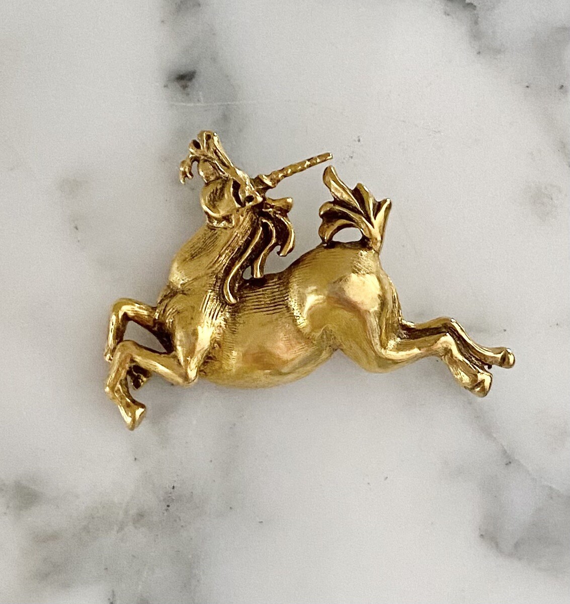 Vintage MMA Metropolitan Museum of Art Gold Tone Unicorn Brooch Pin | eBay