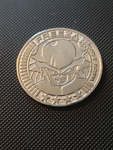 COIN PIECE MEDAL MEDAILLE FREEZA DRAGON BALL DBZ 2004 COLLECTOR BANDAI ...