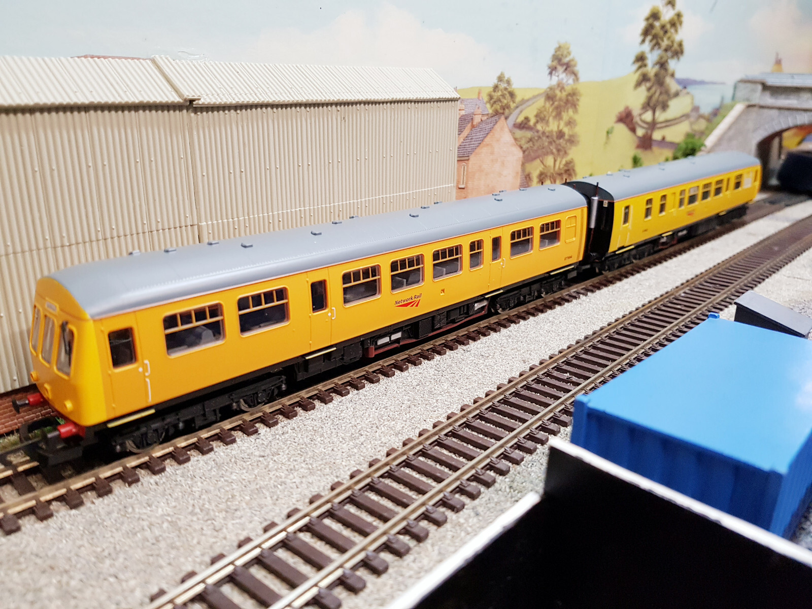 R30195 Hornby Railroad Plus Network Rail Class 960 2-Car DMU "IRIS 2 ...
