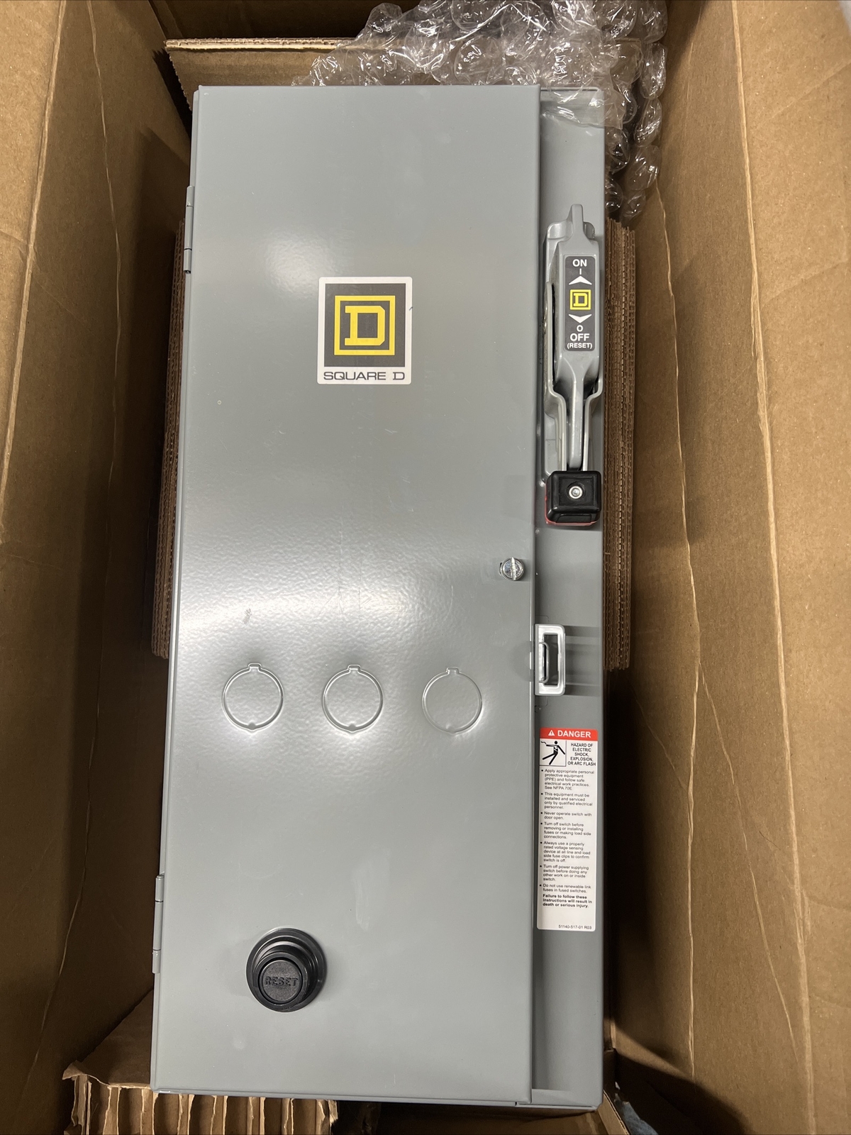 Square D AC Combination Motor Starter. Nema size 0,type 1,30A ...