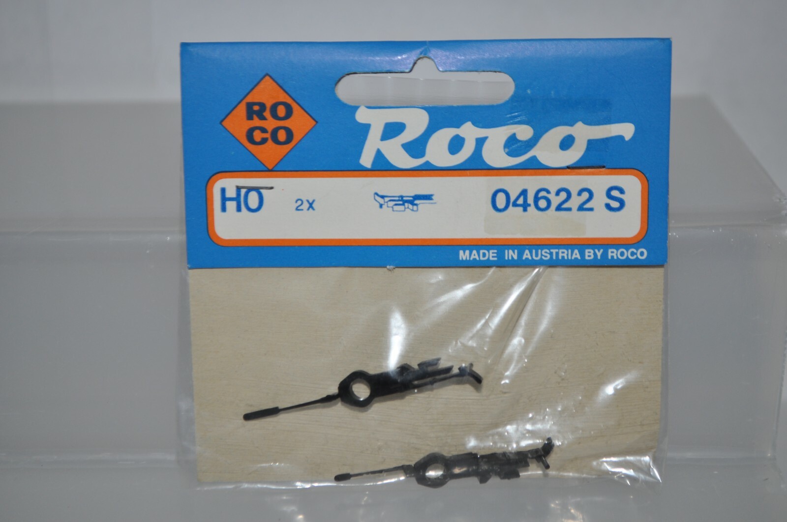 Roco 40253 (4622 S) - (1 Pr.) Universal Close Couplers for Roco Cars ...