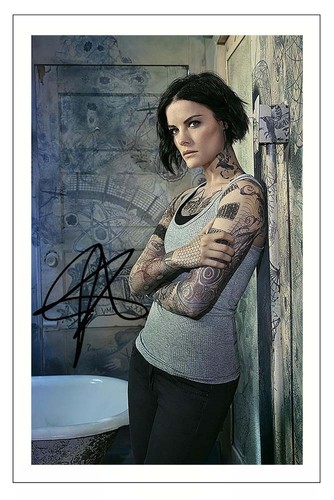 JAIMIE ALEXANDER AUTOGRAPH SIGNED PHOTO PRINT BLINDSPOT | eBay