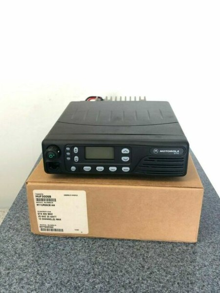 Motorola GTX 800 MHz Two Way Radio Mobile M11URD6CB1AN for sale online ...