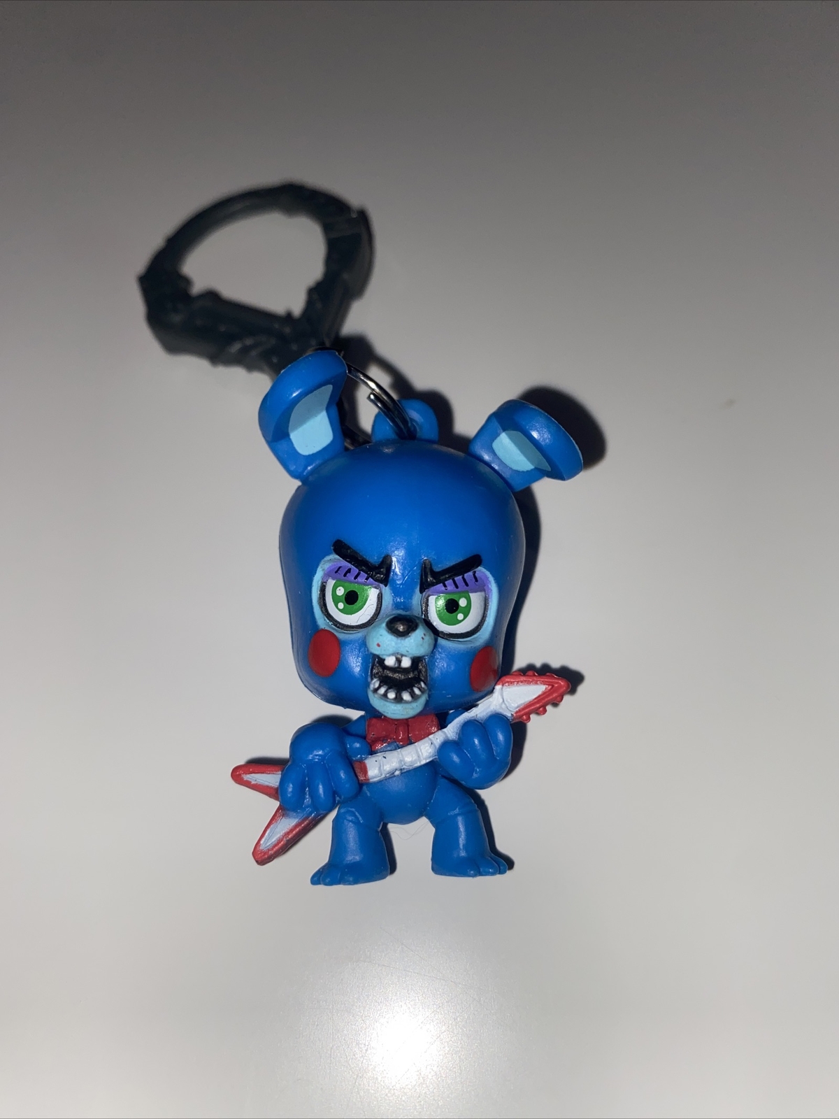 Five Nights at Freddy's Bonnie Plastic 2" Keychain Clip, guitar, blue ...