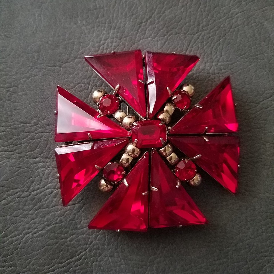 Vintage Red Triangle Trillion Faceted Glass Maltese Cross Goldtone ...