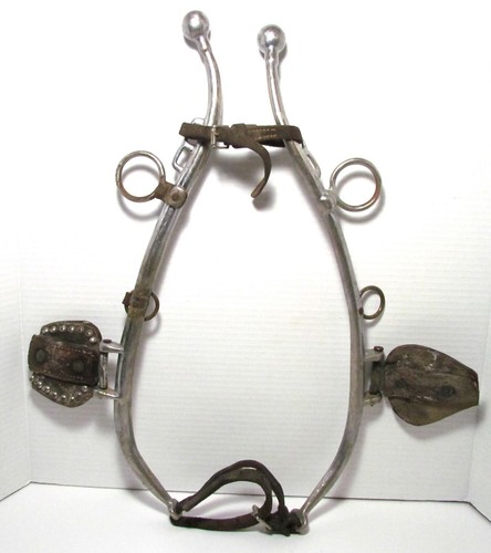 ANTIQUE CAST ALUMINUM PONY HAMES SET | eBay