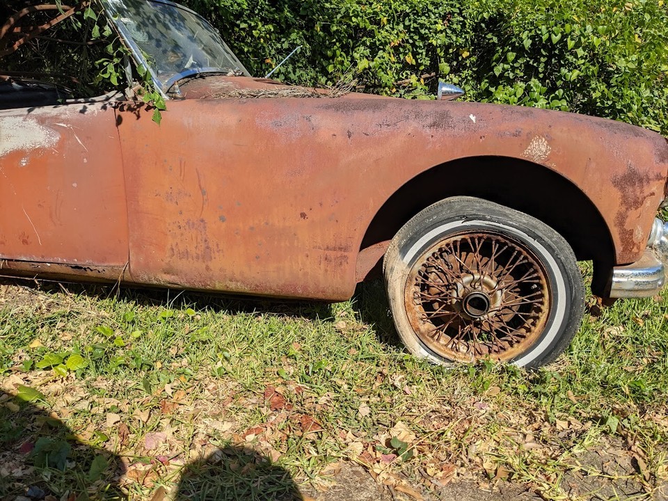 MGA disc brake converting to wire wheels parts axle hubs calipers 1600 ...