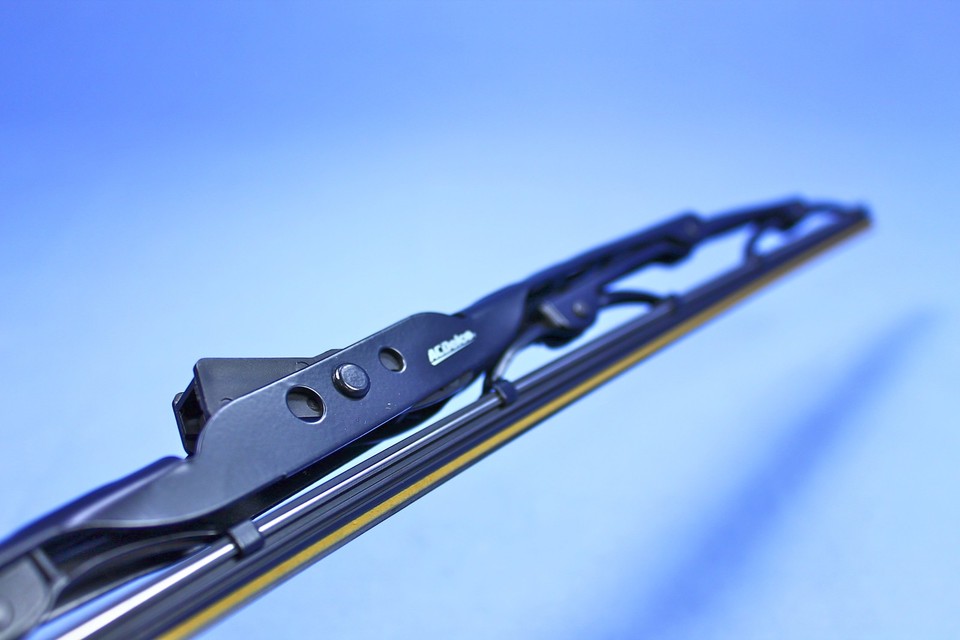 AC Delco Advantage GM OE Style 21" All Season Plus Windshield Wiper ...