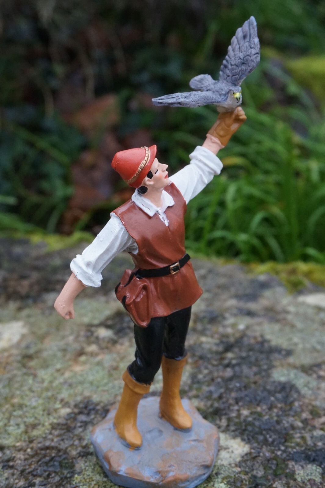 HF1474 FIGURINE FAUCONNIER FAUCON AIGLE MOYEN AGE CHEVALIER | eBay