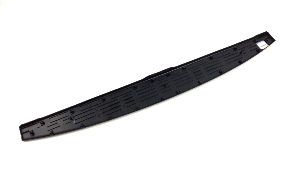 2019-2022 Ram 1500 rear Tailgate Spoiler Cap Molding black new OEM ...