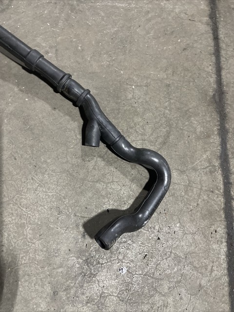 2004-2010 MERCEDES-BENZ SLK280 R171 ENGINE BREATHING VENT HOSE ...