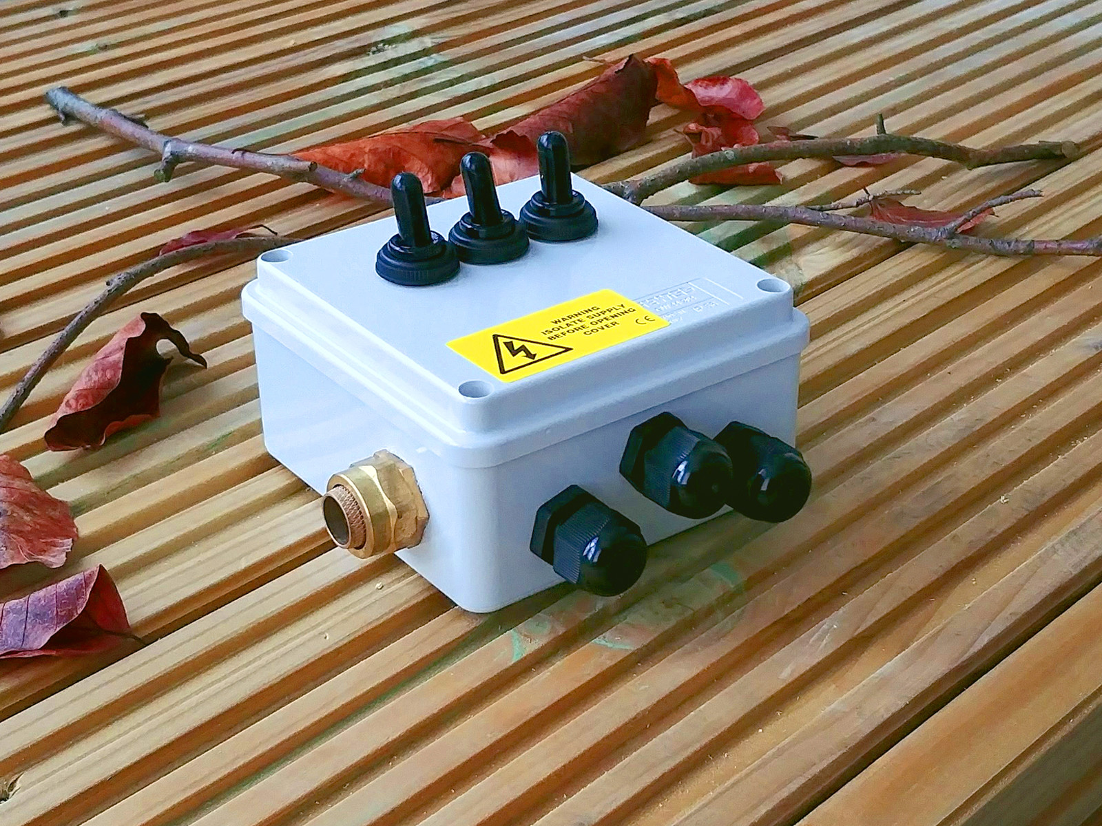 Outdoor Switch Box for Lighting, Ponds and Pumps - 2, 3, 4, 5 and 6 Way ...