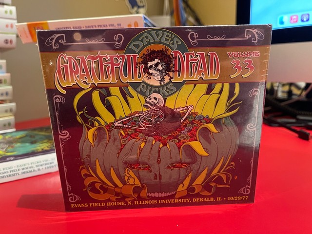 Grateful Dead Daves Picks 33 Niu Dekalb Illinois 10 29 77 Vol Thirty
