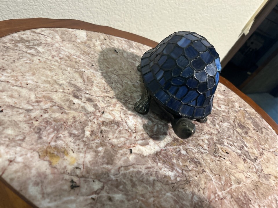 Adorable Tiffany Style Light Blue Stained Glass Turtle Accent Table ...