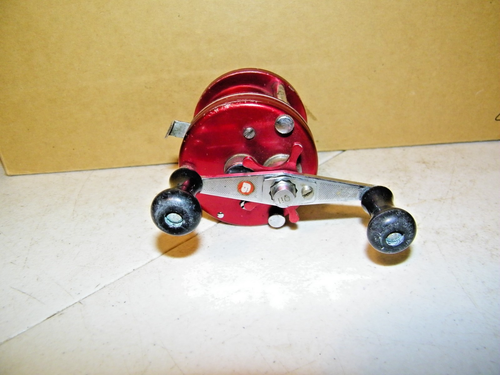 Abu Garcia Ambassadeur 5000 Red Bass Baitcasting Reel Baitcaster ...
