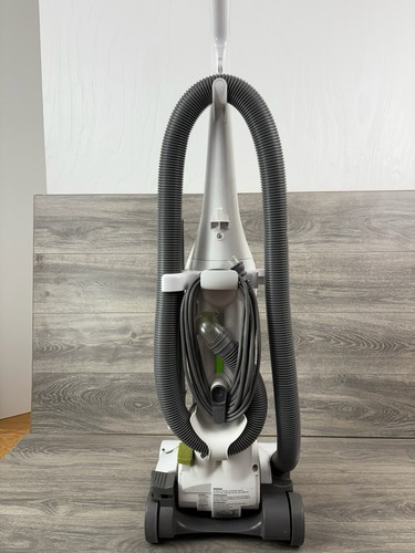 EUREKA THE BOSS Power Plus Vaccuum Cleaner Runs Great! | eBay