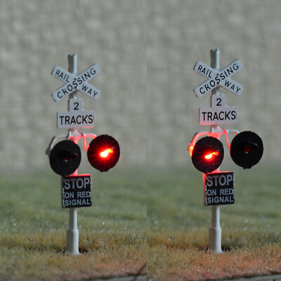 2 x HO scale railway grade crossing signal 2 track + 1 circuit board ...