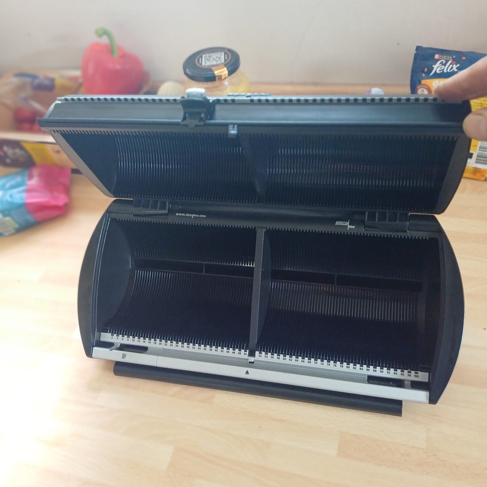 CD / DVD storage box / Discgear / 100 cd's | eBay UK